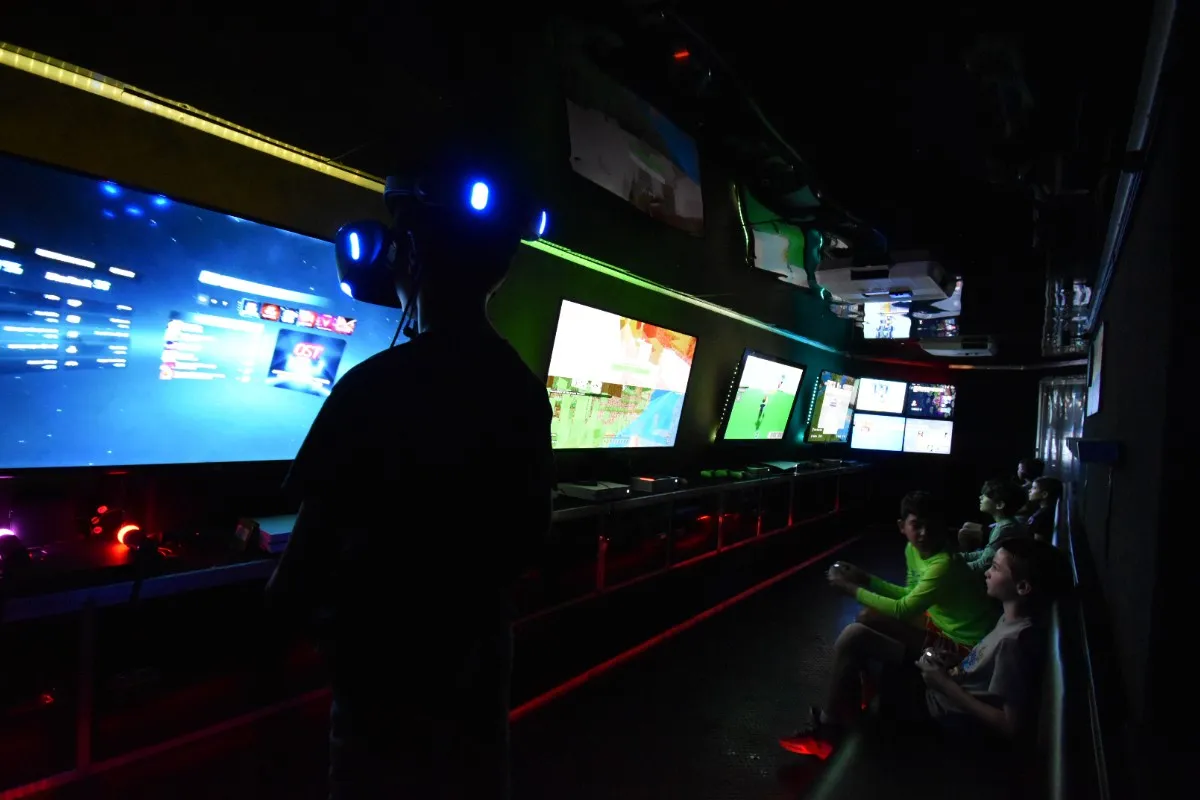 Gallery - Rolling Video Games Miami